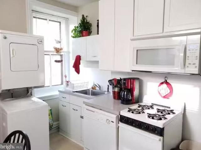 3411 W Westmoreland St #1, Philadelphia, PA 19129 MLS PAPH24.