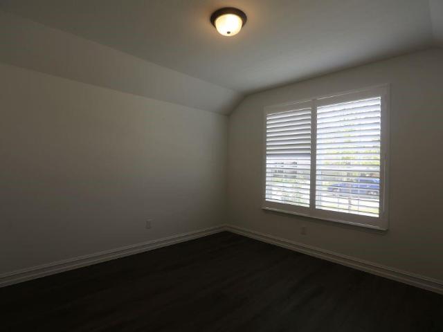 3412 Marginal Drive
