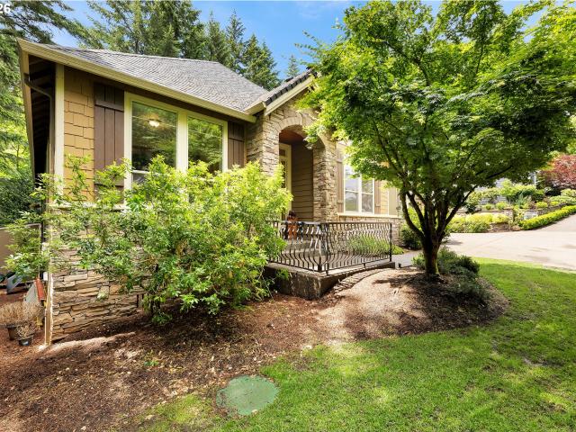 3412 nw lacamas ln