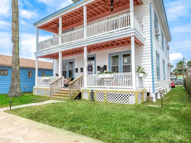 3412 Ave S, Unit 2, Galveston, TX 77550 | MLS #80391 | Compass