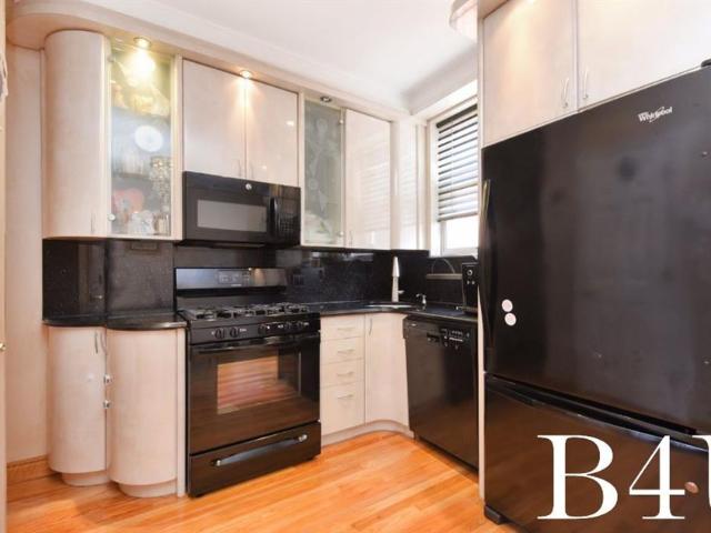 3412 Avenue T | Compass