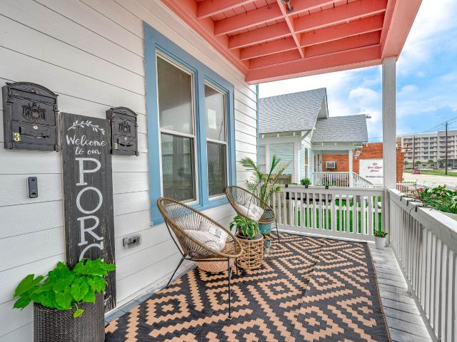 3412 Avenue S 2