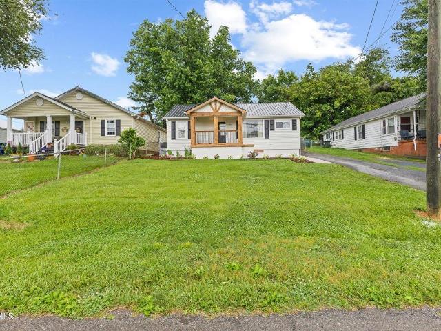 3412 Bloomingdale Road