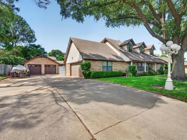 3412 Jones Court