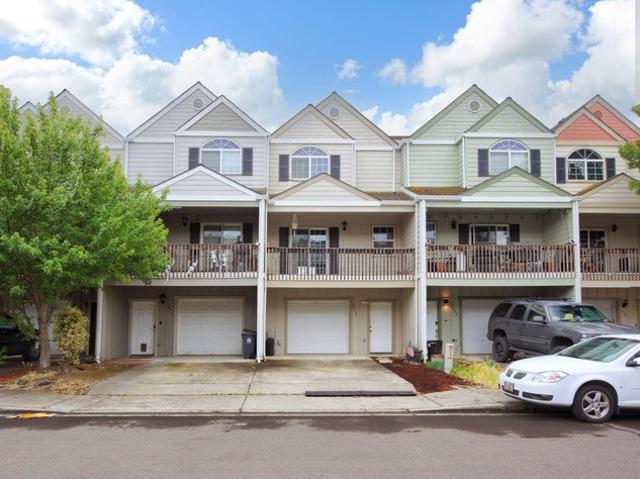3412 Sonny Ln, White City, OR 97503