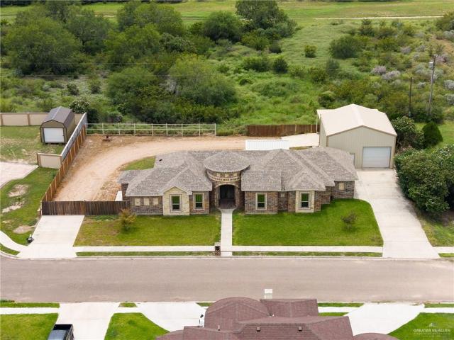 3413 Black Street