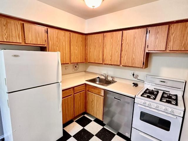 3413 Cresson St 1, Philadelphia, PA