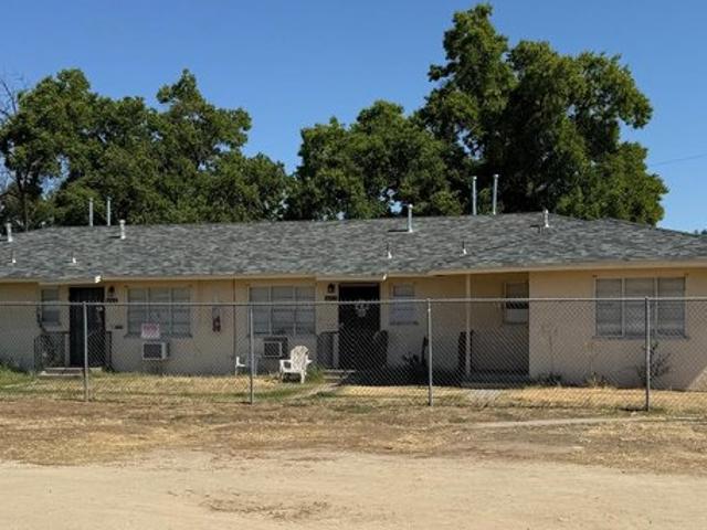 3413 E Normal Ave, Fresno, CA 93703
