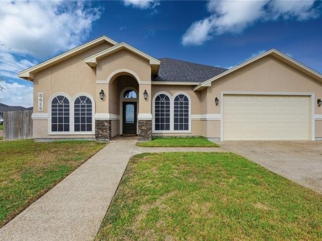 3413 Lakers Nation Ct, Corpus Christi, TX 78414