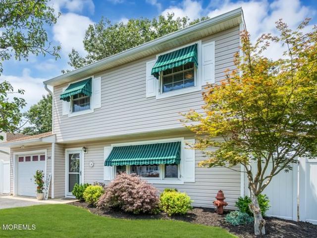 341 17th Ave, Brick, NJ 08724