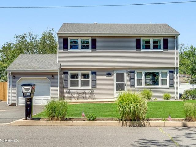 341 20th Ave, Brick, NJ 08724