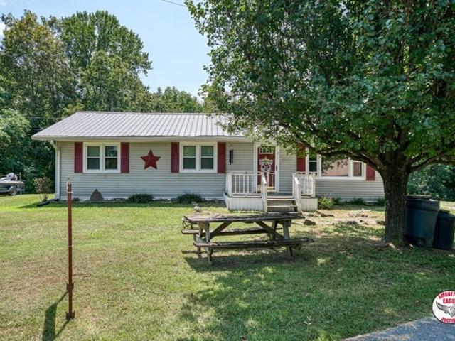 341 Bradley Rd, Albany, KY 42602