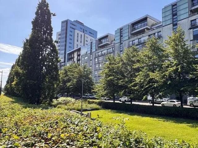 341 Glasgow Harbour Terraces, Thornwood, Glasgow, G11 6BN, United Kingdom | 2 bed apartment for rent #168091706 | Rentberry