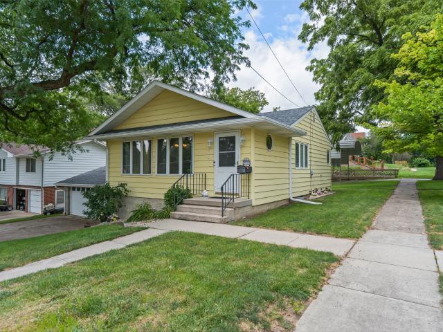 341 E Avenue