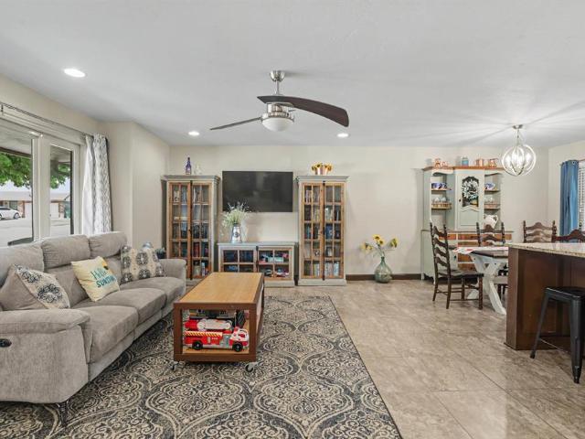 341 E Platt Drive
