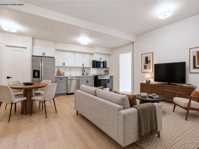 341 East 51 Street