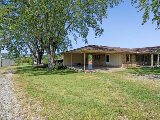 341 Horseshoe Bend Ln
