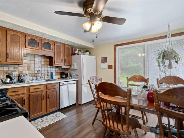 341 Johnston Rd