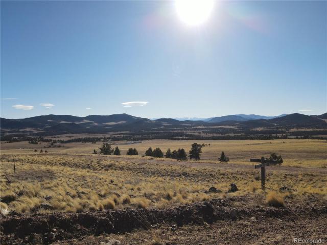 341 Lakeview Trail