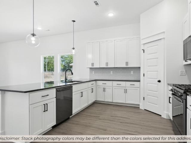 341 Legacy Lane