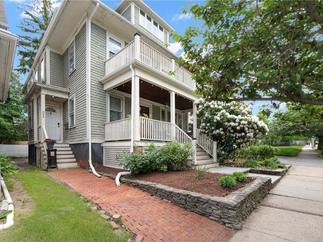 341 LLoyd Avenue