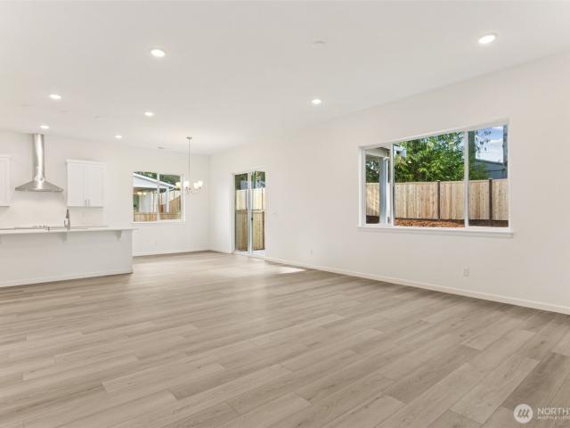 341 N 55th St Mount, Unit 30, Mount Vernon, WA 98273 | MLS #2425