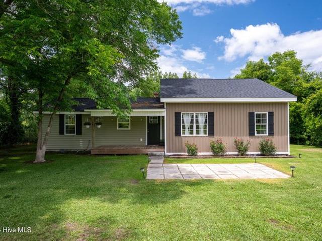 341 N Humphrey Rd, Jacksonville, NC 28546