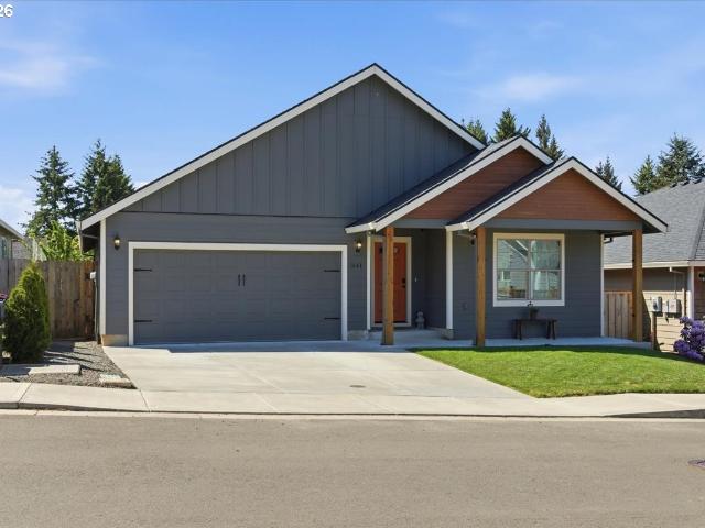 341 nw hope ct