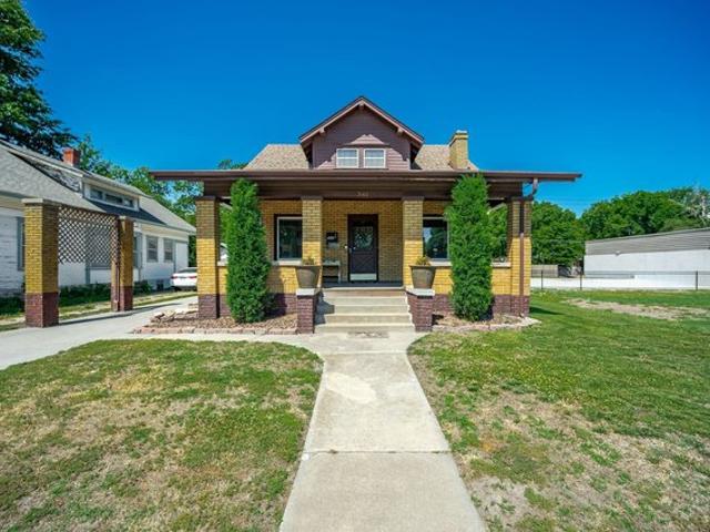 341 S Hillside Ave, Wichita, KS 67211