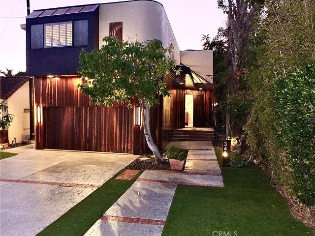 341 S Meadows, Manhattan Beach, CA 90266 | MLS #PW26139
