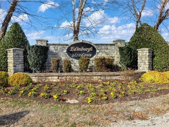 341 Scone Castle Loop, Chesapeake, VA 23322