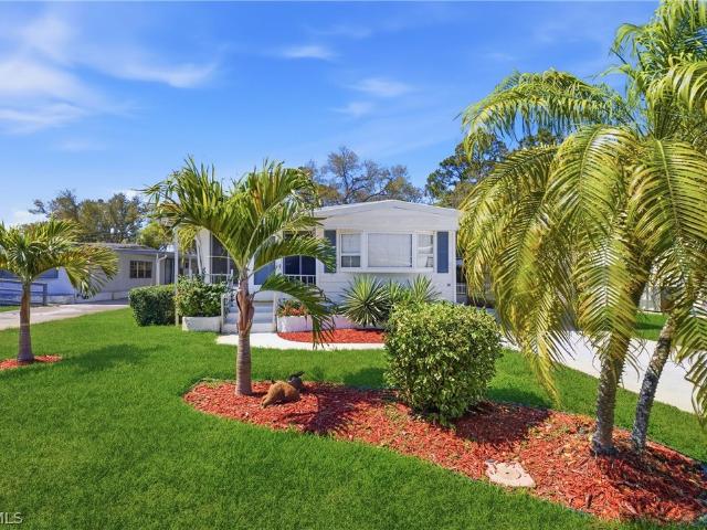 341 Shrub Ln S, North Fort Myers, FL 33917 | MLS #2025026