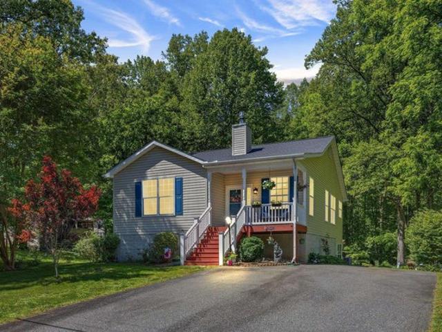 341 Poplar Dr, Louisa, VA 23093