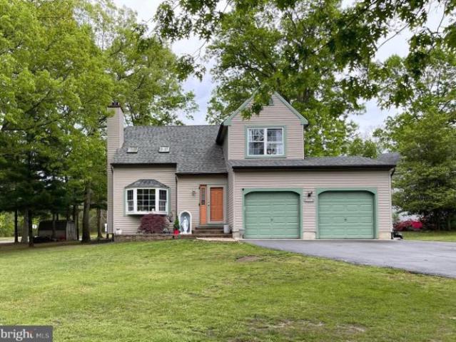 341 Peach Dr, Millville, NJ 08332