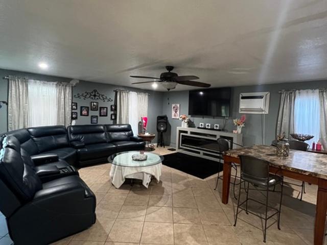 341 Prestwick Blvd