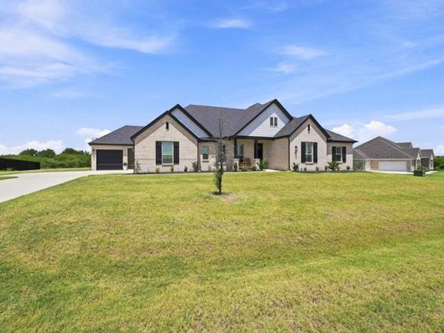 341 Wagon Trl, Waxahachie, TX 75165