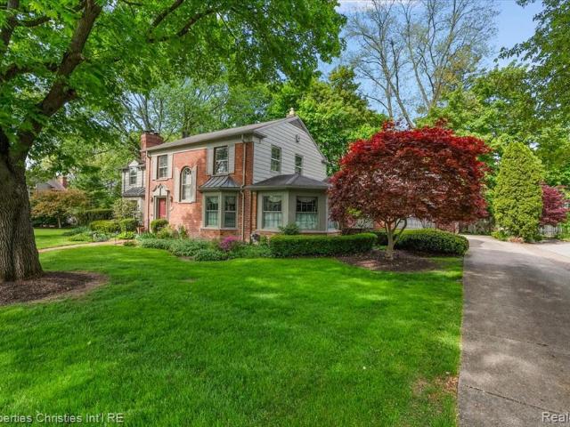 341 Westwood Drive