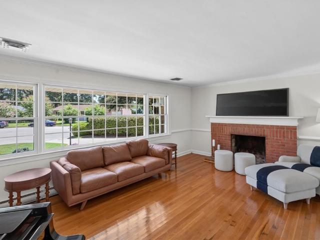 341 Wrexham CT