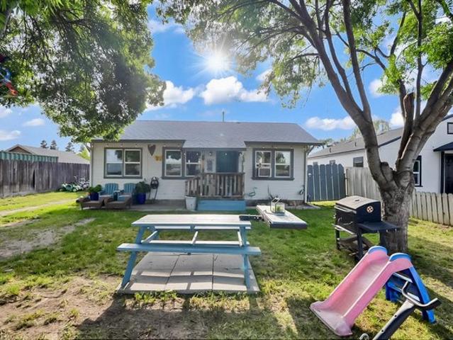 3424 N Gratton Rd, Denair, CA 95316