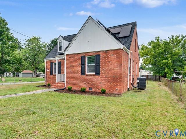 3424 Danbury Road