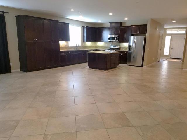 3424 Desert Creek Trail