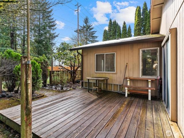 3424 26th Avenue NE