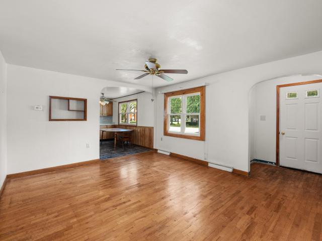 3424 2nd Street