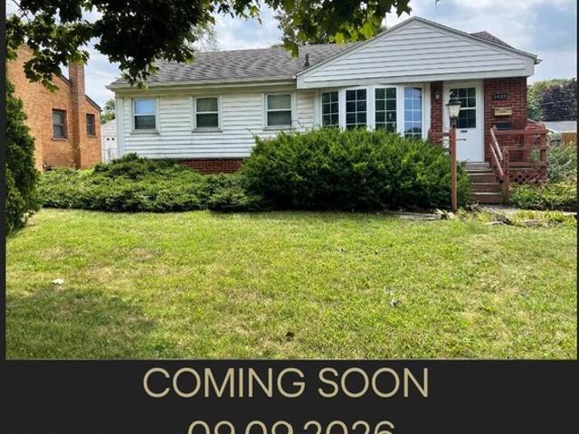 3425 Macon Ave, Lansing, MI 48917