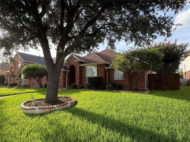 3425 Marsalis Lane