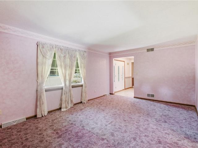 3425 Aloha Dr