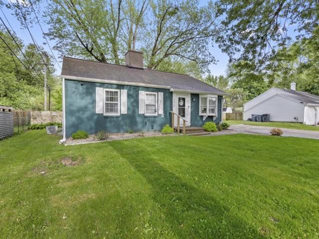 3425 Cambridge Ave, Jackson, MI 49203