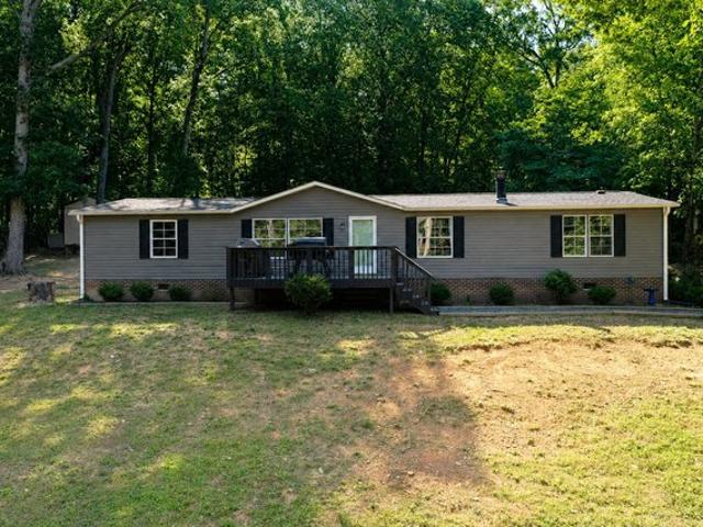 3425 Heritage Dr, Efland, NC 27243