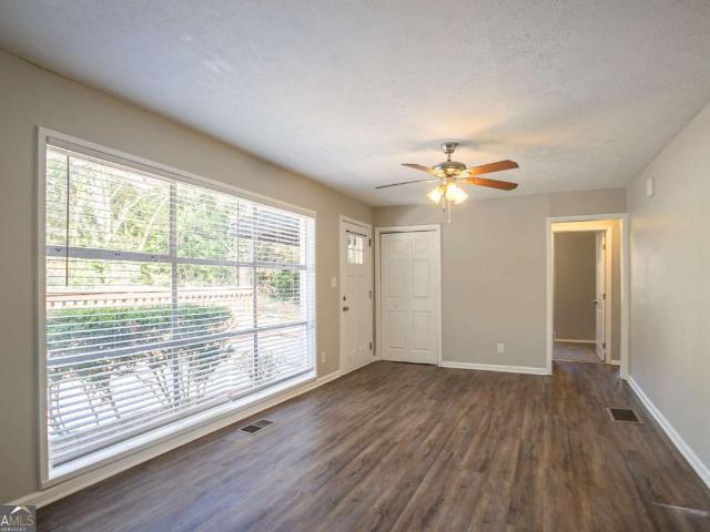 3425 Longleaf Drive