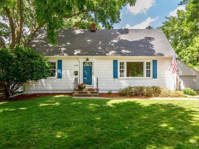 3425 Woodland St, Ames, IA 50014